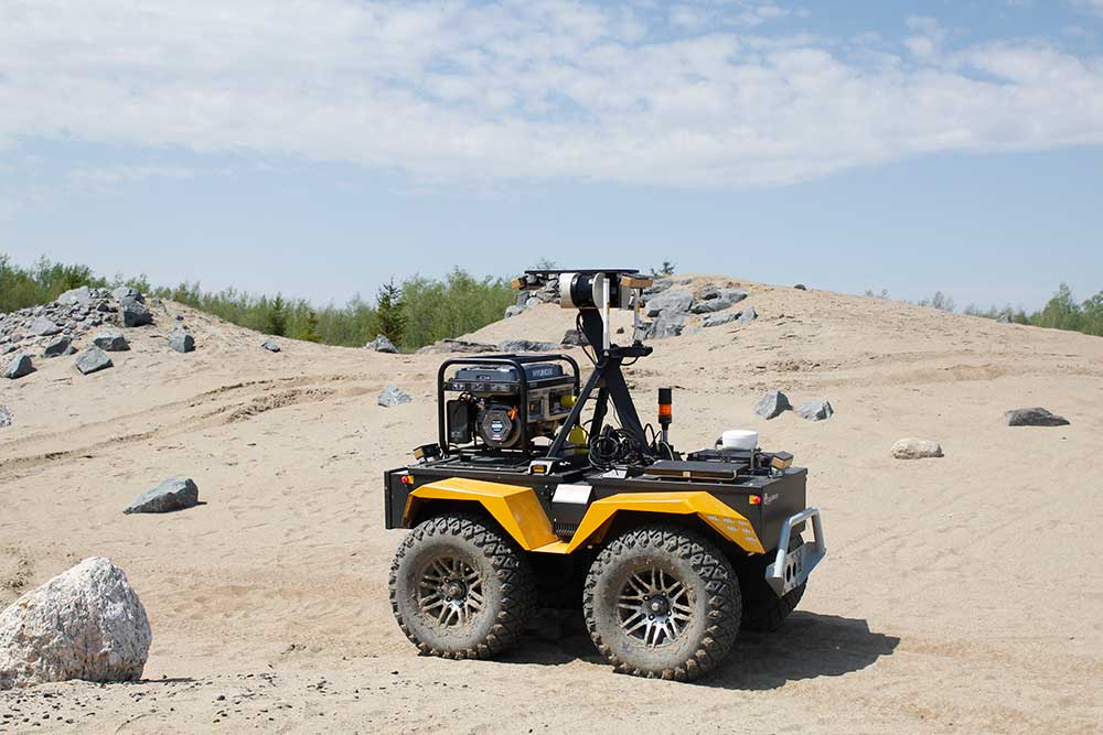 Grizzly RUV - Large Outdoor Robotic Utility Vehicle - Clearpath Grizzly RUV - Large Outdoor Robotic Utility Vehicle - Clearpath